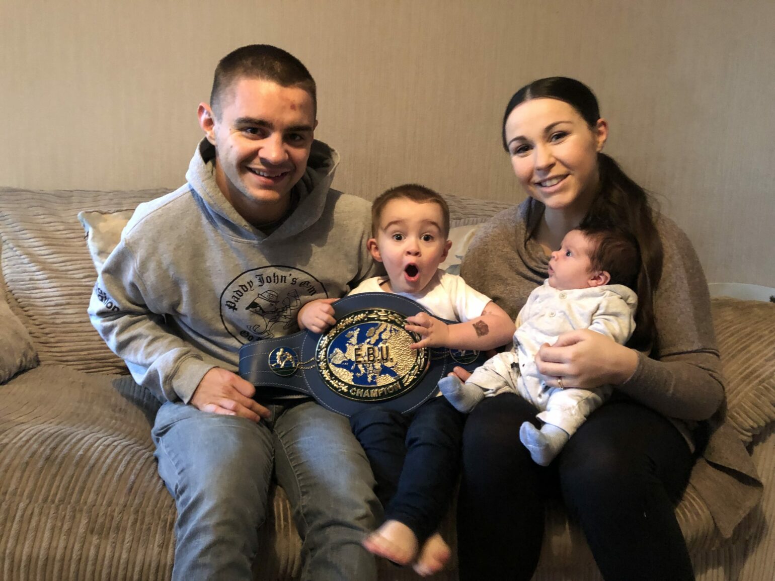 Warmley’s ‘one-armed boxer’ celebrates European title | The Week In