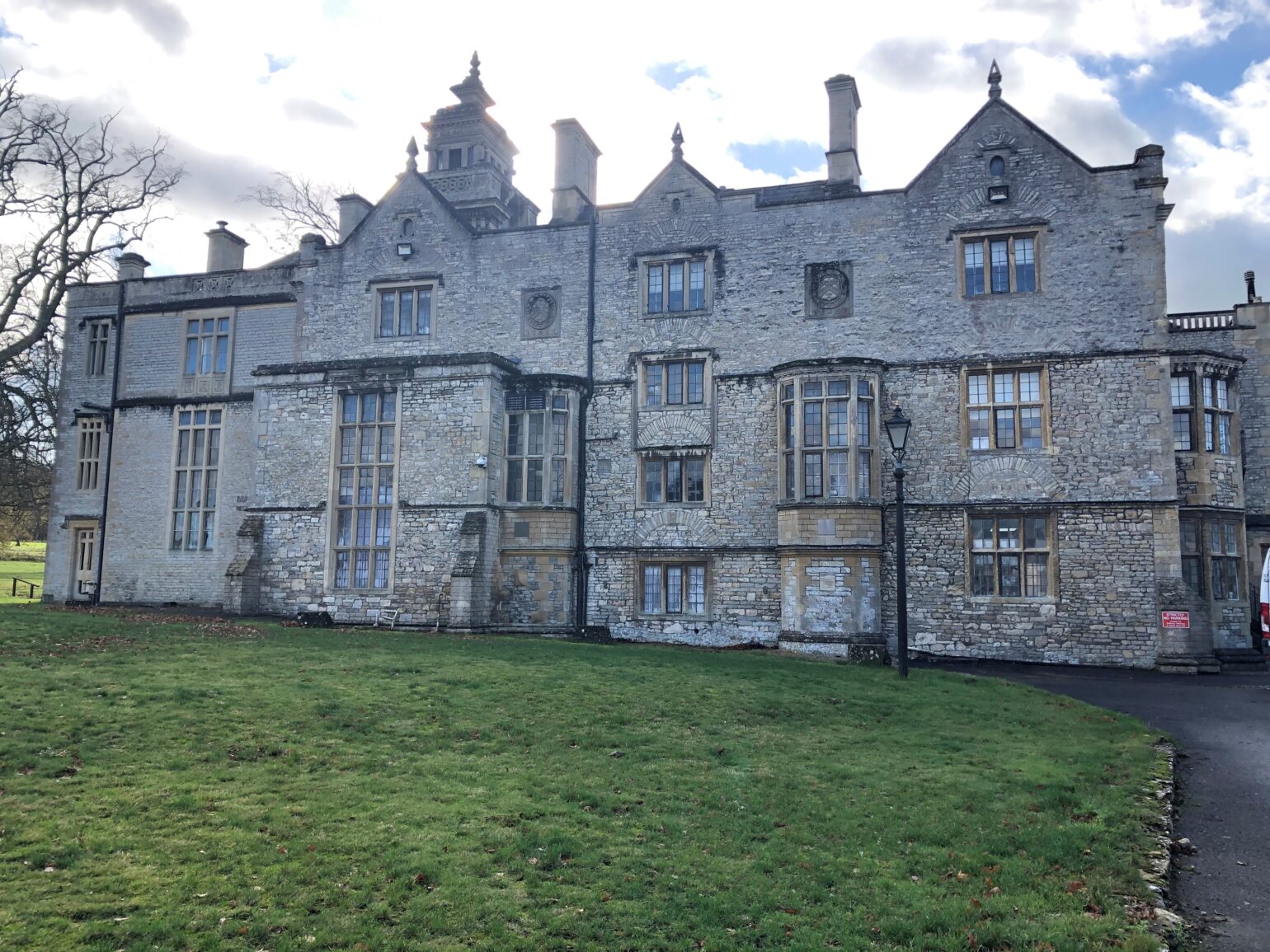 'Massive shock' as owners of Tracy Park golf club and hotel announce estate's closure | The Week In