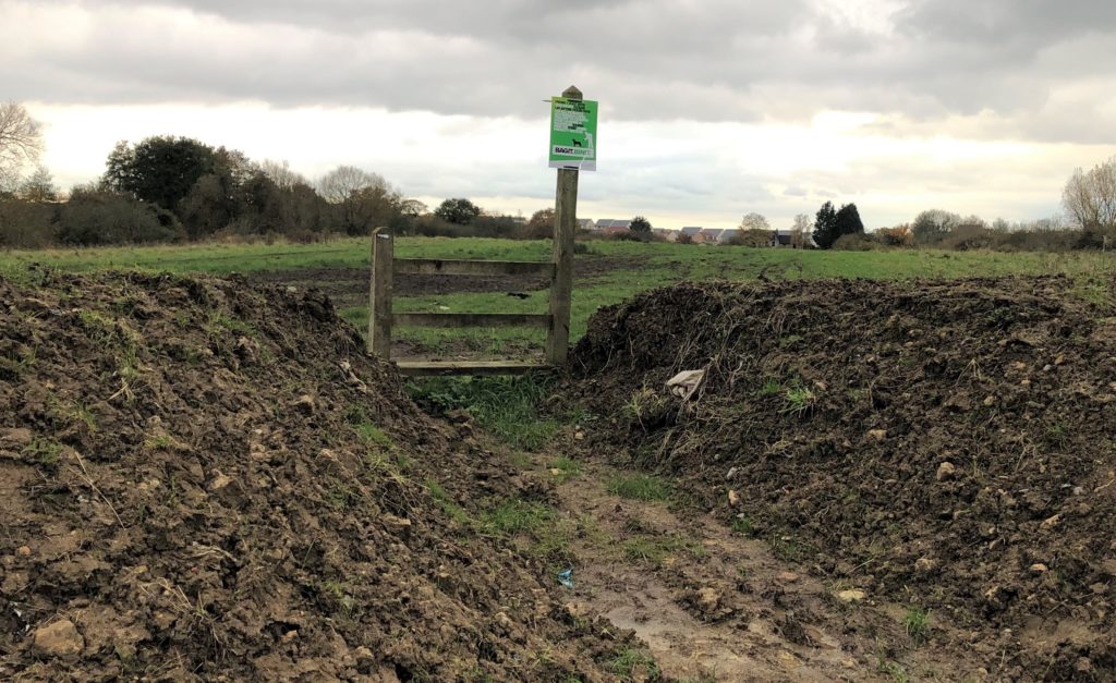 High bund created to protect ancient Lyde Green Common | The Week In