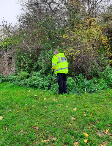 Knife sweeps as part of targeted police campaign | The Week In